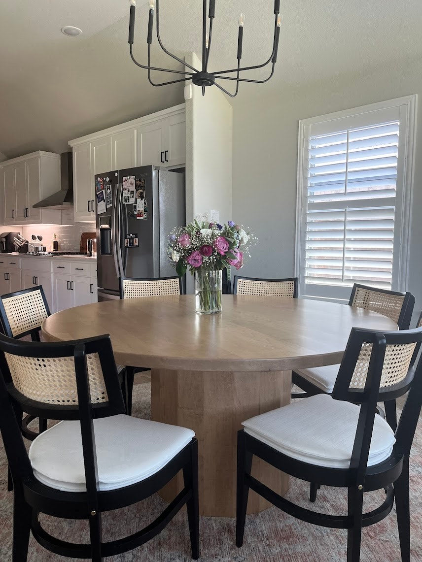 Cylinder Round Dining Table – The Woodhills by David V.