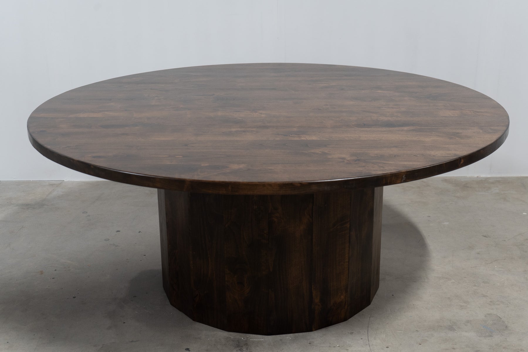 72" Cylinder Round Dining Table – The Woodhills by David V.