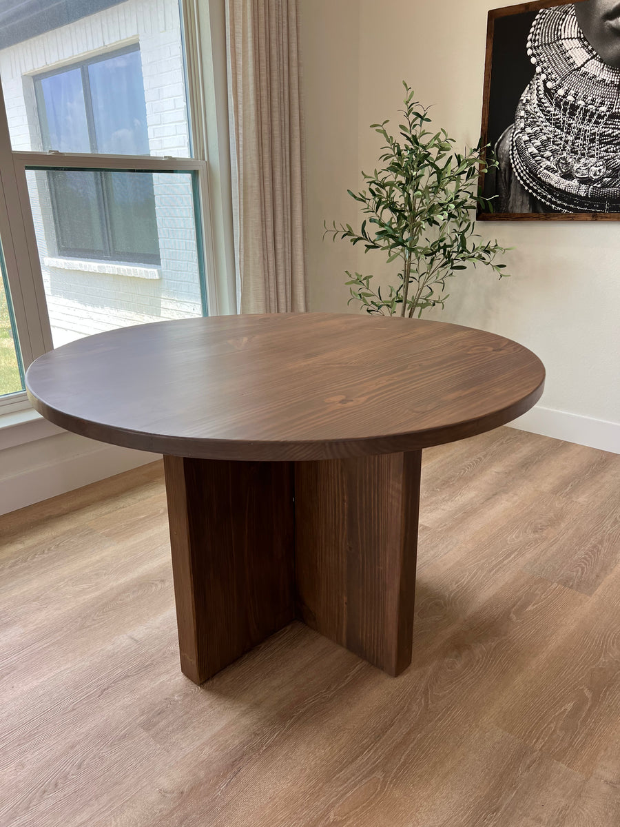 Half-Lap Modern Round Dining Table – The Woodhills by David V.